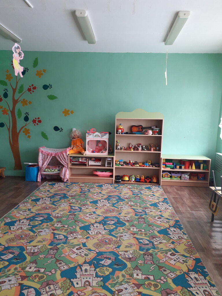 Ortaokul Краснопутиловская основная общеобразовательная школа, Tverskaya oblastı, foto