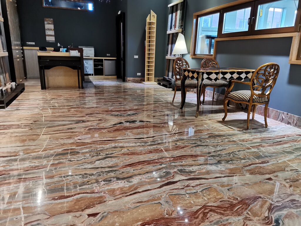 Taş ürünler ve yapılar Stark-Kamen, Moskova, foto