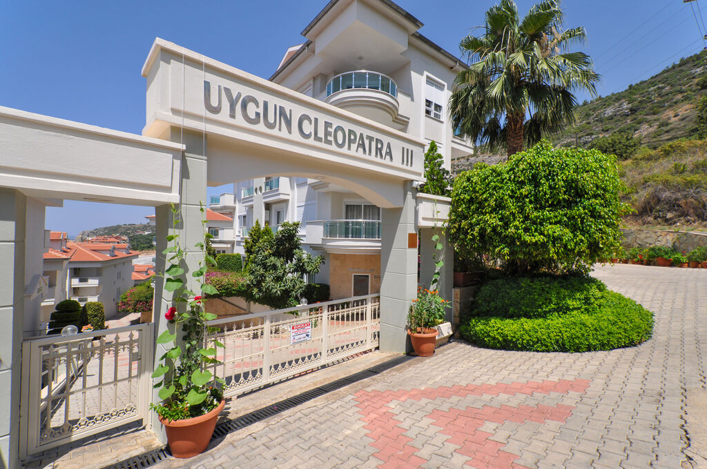 Konut blokları Uygun Cleopatra 3, Alanya, foto