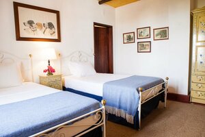 Vale do Manantio (Porto, Paredes, Estrada Nacional, 225), otel  Beja'dan