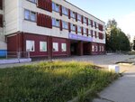 Средняя школа № 176 (Parkovaya Street No:40), ortaokul  Zelenogorsk'tan