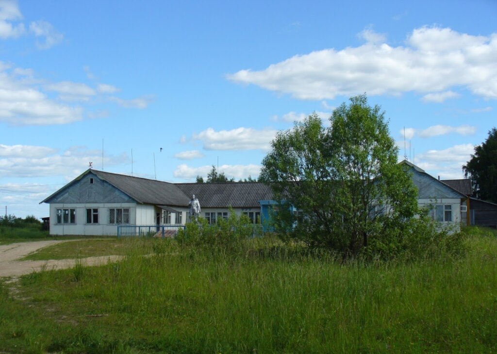 Ortaokul Обросовская основная общеобразовательная школа, Tverskaya oblastı, foto