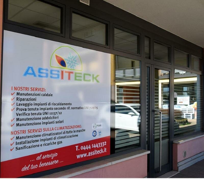 Baca temizliği hizmetleri Assiteck srl, Dünya, foto