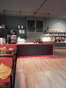 Coffee&CashYou (Tavatuyskaya Street No:25к3, Yekaterinburg), kahve dükkanları  Yekaterinburg'dan