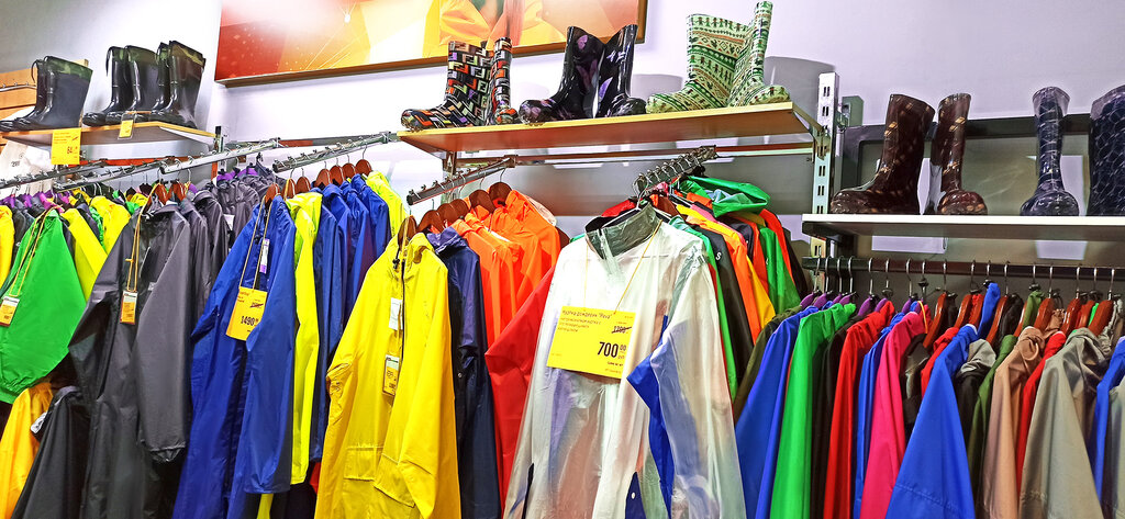 Dış giyim mağazası Raincoats. Shop DozdevikOn: SPb, Saint‑Petersburg, foto