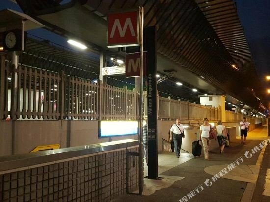 Otel New Luxury Attic Santa Giulia, Milano, foto