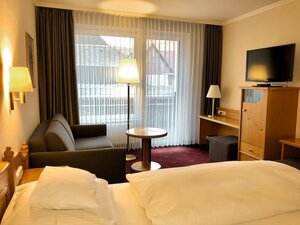 Ringhotel Niedersachsen (North Rhine-Westphalia, Höxter, Grubestraße, 3), otel  Hoxter'den