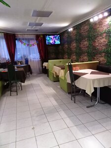 Zolotaya Rybka (Raketostroiteley Avenue No:7к1), kafe  Dolgoprudny'den
