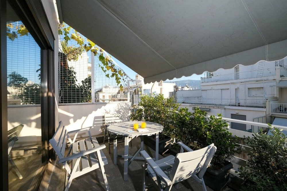 Otel 175m² Urban Luxury homm Apt in Deinokratous Str, Atina, foto