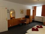 Hotel & Restaurant Jägerstuben (Lower Saxony, Osterholz, Struckbergstraße, 23), otel  Aşağı Saksonya'dan