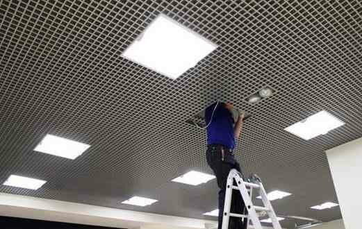 LED sistemleri Bitki Lensvet, Saint‑Petersburg, foto