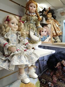 Dolls Exhibition (ulitsa Semashko No:1), sergi salonları, galeriler  Galiç'ten