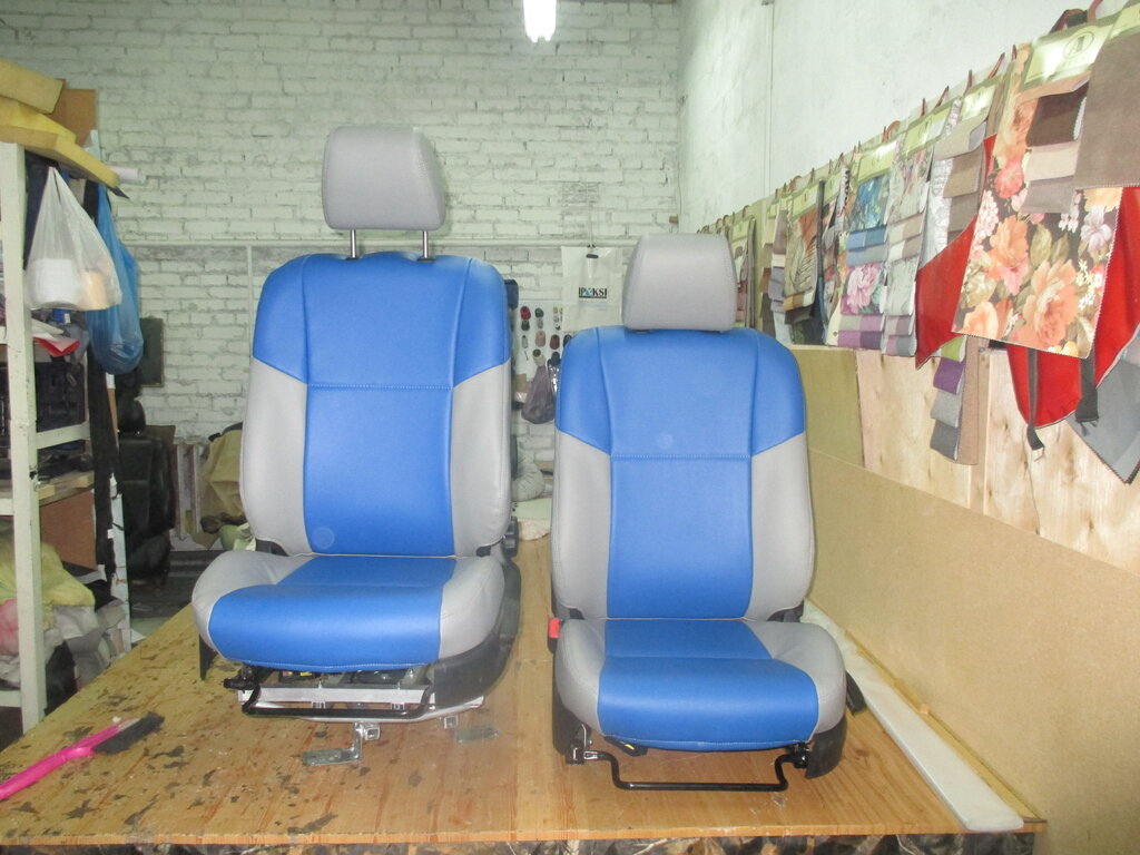 Oto döşeme Automix, Tomsk, foto