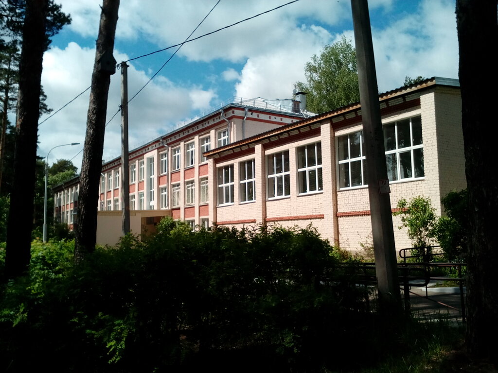 Ortaokul Starshaia shkola № 151 s uglublennym izucheniyem otdelnykh predmetov, Kazan, foto