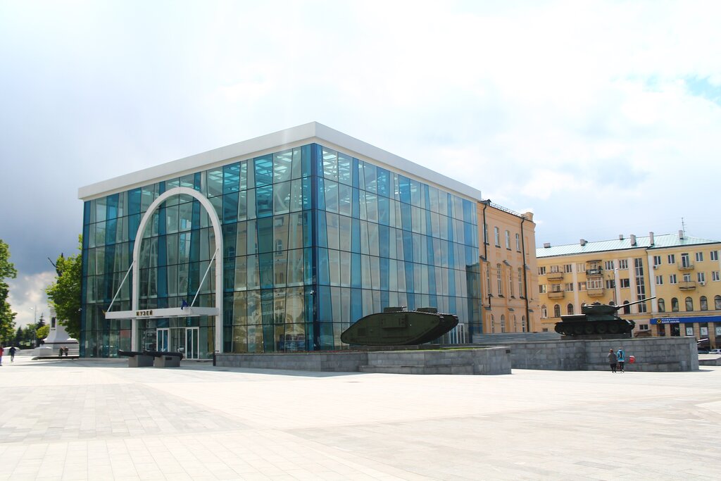 Müzeler ve sanat galerileri Kharkiv Historical Museum named after M.F. Sumtsov, Harkiv, foto