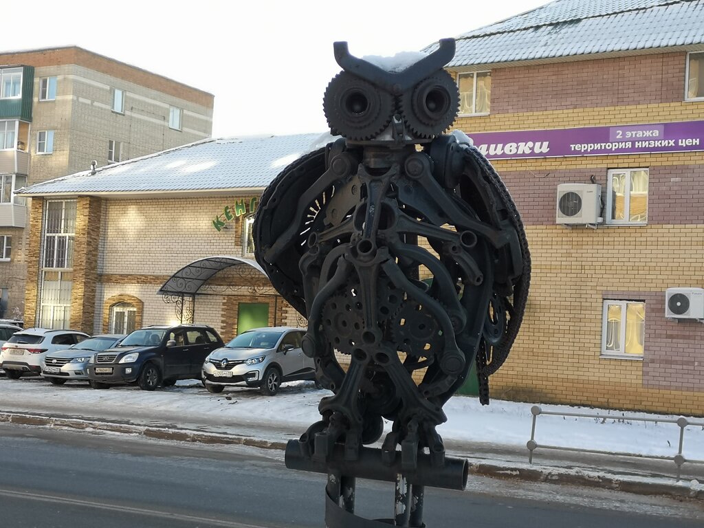 Dekorasyon ve süsleme, onur panosu Сова, Aleksandrov, foto