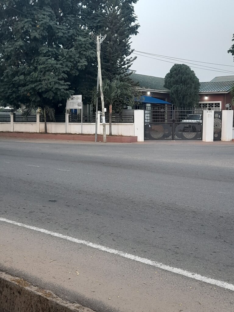 Havacılık şirketleri Skt Aero Shutter, Akra, foto