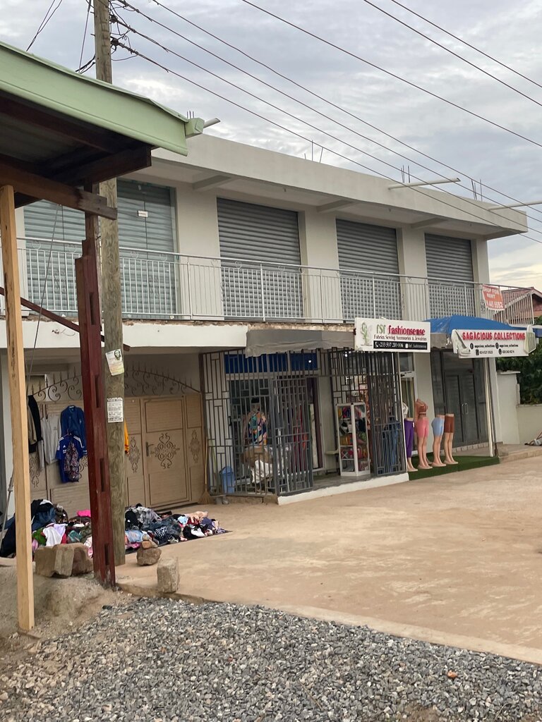 Giyim mağazası Fashion sense, Dünya, foto