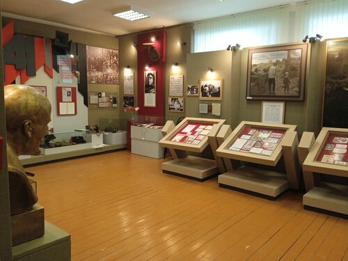 Müzeler ve sanat galerileri Zakharovo Museum of Local Lore, Riazanskaya oblastı, foto