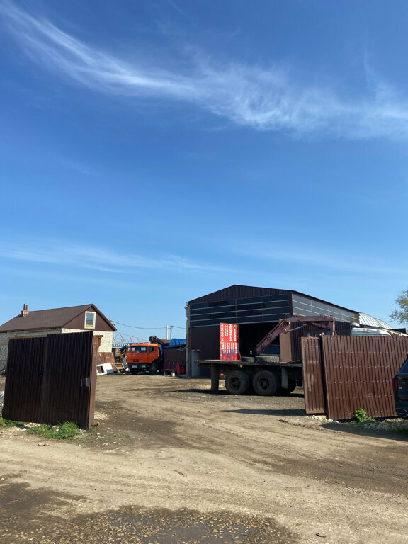 Otomobil servisi Три Болта, Saratovskaya oblastı, foto