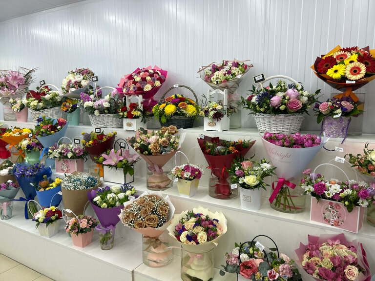 Çiçekçiler Мир цветов 24, Moskova, foto