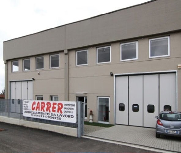 Giyim mağazası Carrer Abbigliamento da Lavoro, Piyemonte, foto