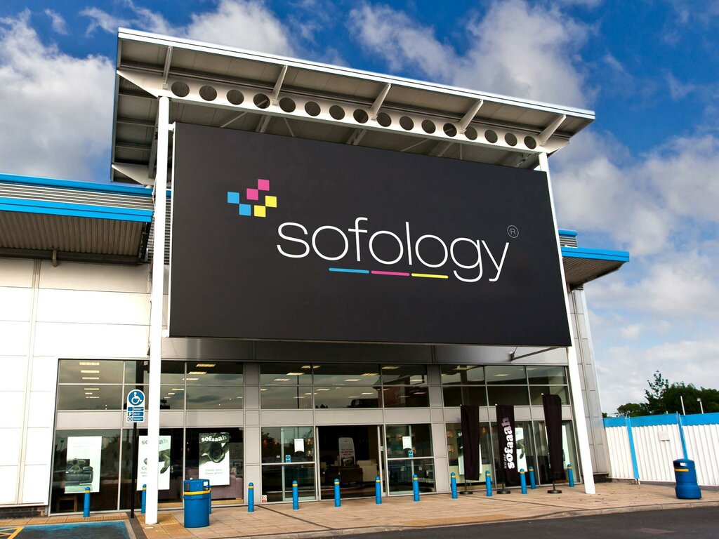 Mobilya mağazaları Sofology Manchester, İngiltere, foto