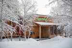 Arctic Home (Murmansk Region, Kolskiy rayon, Murmanskoye lesnichestvo, Prigorodnoye uchastkovoye lesnichestvo, lesnoy kvartal № 107, 28), otel  Murmanskaya oblastından