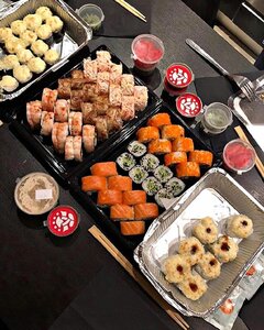 Sushi master (No:12, 7-y mikrorayon), suşi restoranı  Radujny'den