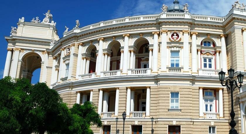 Kısa süreli konaklama Per Chaykovskogo Opernyy teatr, Odesa, foto