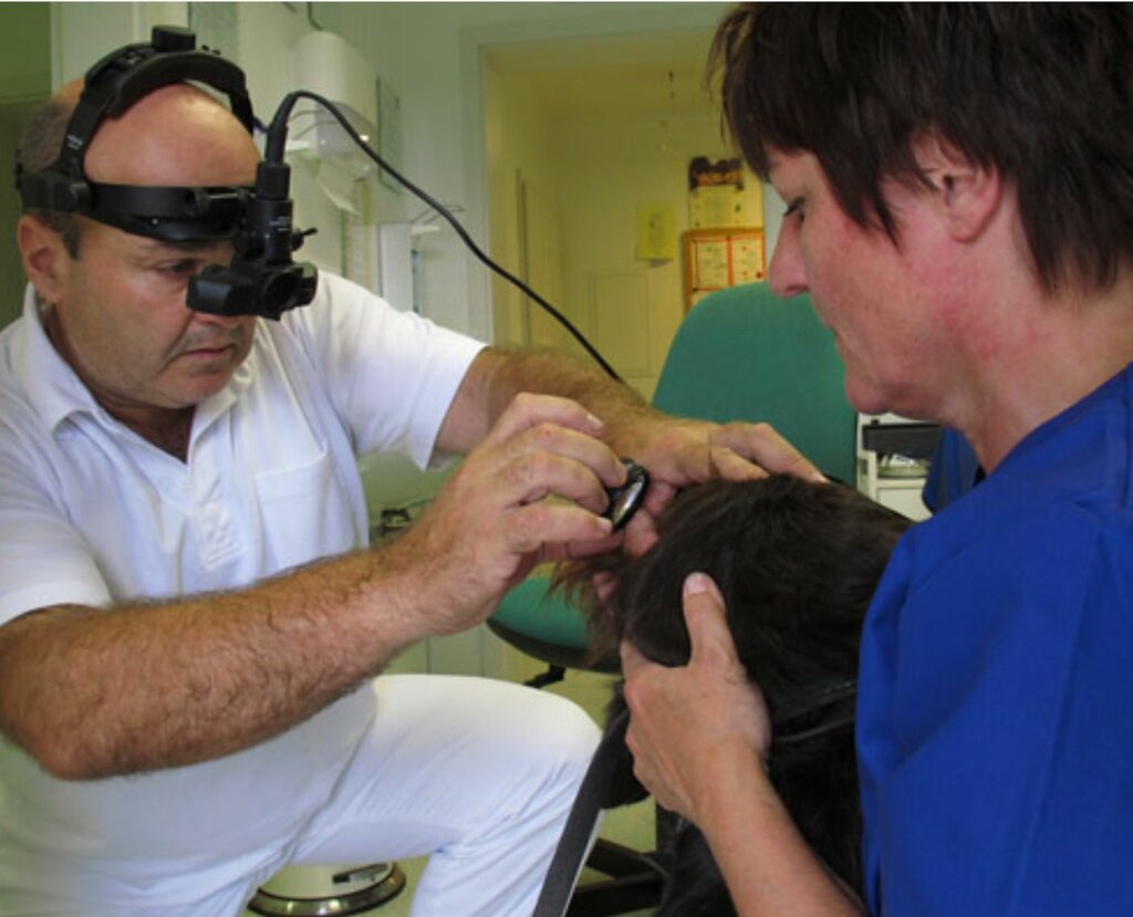 Veteriner klinikleri Kleintierpraxis Bad Rodach - Tierarzt Dr. med. vet. Peter Schunk, Bavyera, foto