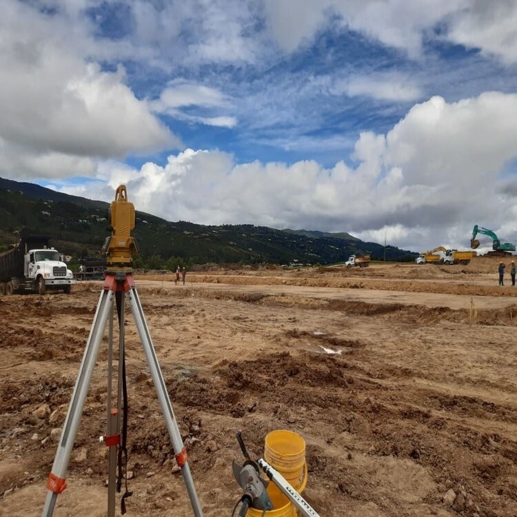 i̇nşaat malzemeleri toptan Isfer Engineering S. A. S., Bogota, foto