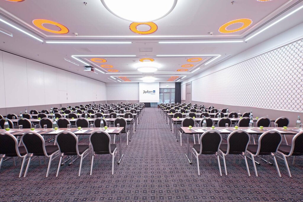 Otel Radisson Blu Conference Hotel, Düsseldorf, foto