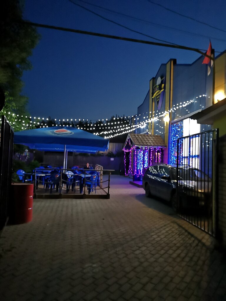 Bar Resto Friday Bar, Rzhev, foto