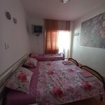 Eleni (Krasnoarmeyskaya ulitsa No:31А, selo Vityazevo), otel  Krasnodarski krayından
