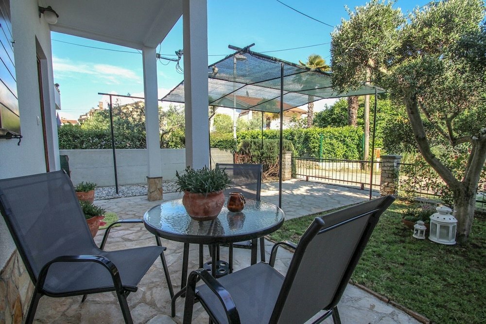 Otel Lucia, Dünya, foto