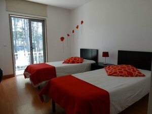 Hi Melgaço - Pousada de Juventude (Viana do Castelo, Melgaço, Prado), otel  Viana do Castelo'dan