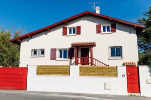 Nami House Hostel (Rue de Tartillon No:14, Biarritz), otel