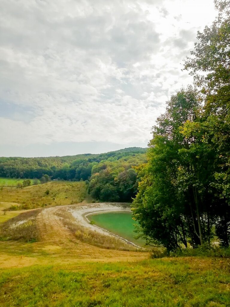 Dağ zirvesi Гора Полба, Krasnodarski krayı, foto
