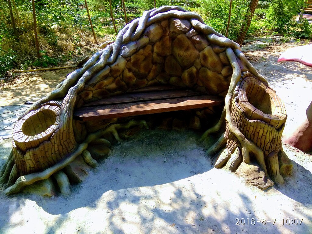 Park, sokak heykeli Скамья, Volgogradskaya oblastı, foto