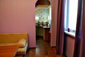 Gostevoi dom Lavandovyi dvorik (Восточное шоссе No:22), otel  Sudak'tan