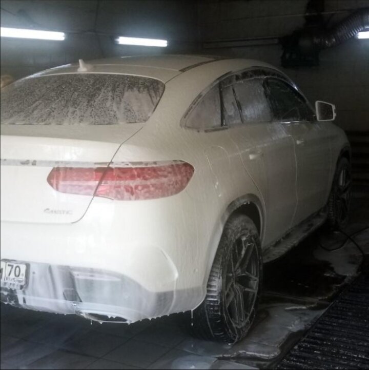 Oto yıkama Delfin, Tomsk, foto