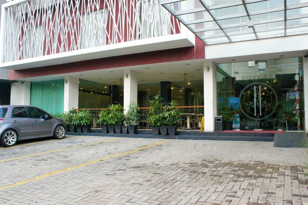 Otel Zen Rooms Grogol, Cakarta, foto