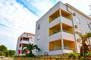Apartments Success (Kozino), otel  Zadar Bölgesi'nden
