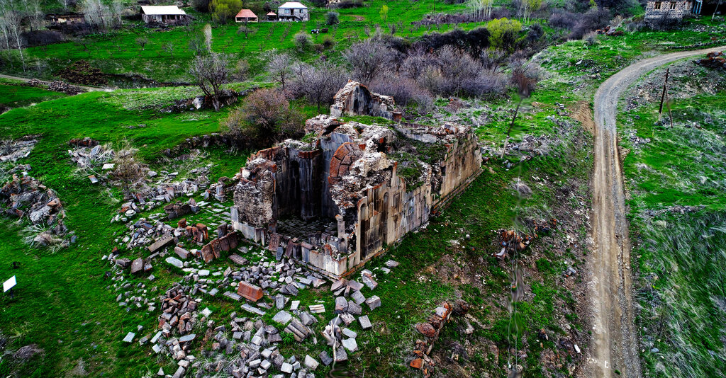 Ermeni manastırı Aratesi, Vayots Dzor, foto
