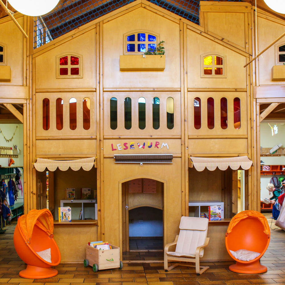 Anaokulları Ev. KiTa Unter den Bäumen - Kindergartenwerk im Ev. Kirchenkreis Unna, Kuzey Ren‑Vestfalya, foto