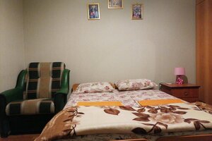 Gostevoi dom Na Tolstogo 34a (ulitsa Tolstogo No:34А, selo Vityazevo), otel  Krasnodarski krayından