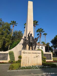Atatürk Anıtı (Güller Pınarı Mah., Ahmet Tokuş Bul., Alanya, Antalya), anıt, heykel  Alanya'dan