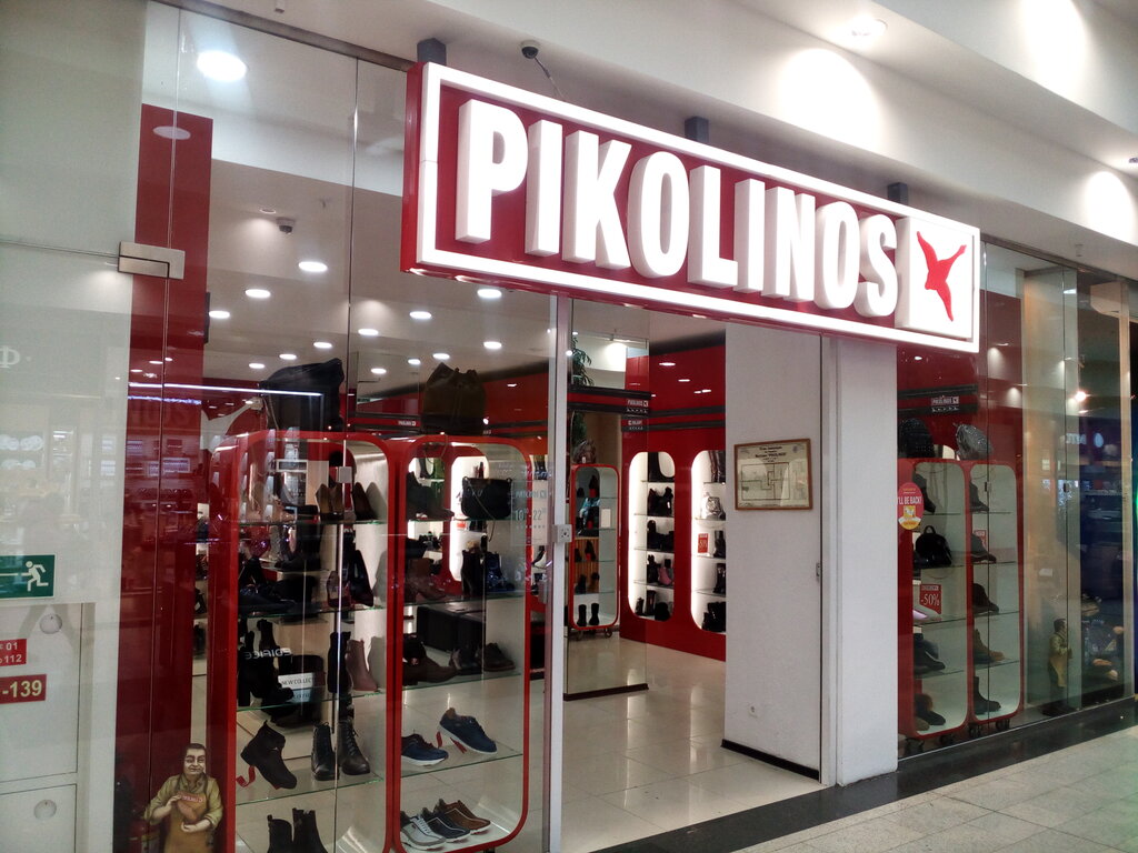 Ayakkabı mağazaları Magazin Pikolinos, Krasnoyarsk, foto