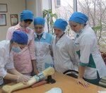 Labinsky meditsinsky kolledzh (ulitsa Lenina No:141), yüksekokul  Labinsk'ten